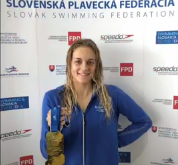 Tamara Potocká, nadadora da Eslováquia desmaia à beira da piscina após ...