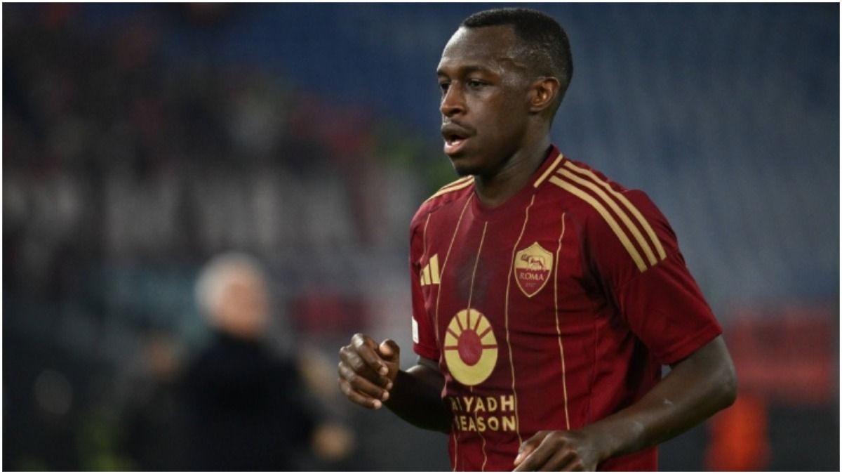 Saudi Arabian National Football Player's Passport Stolen Ahead of the ...