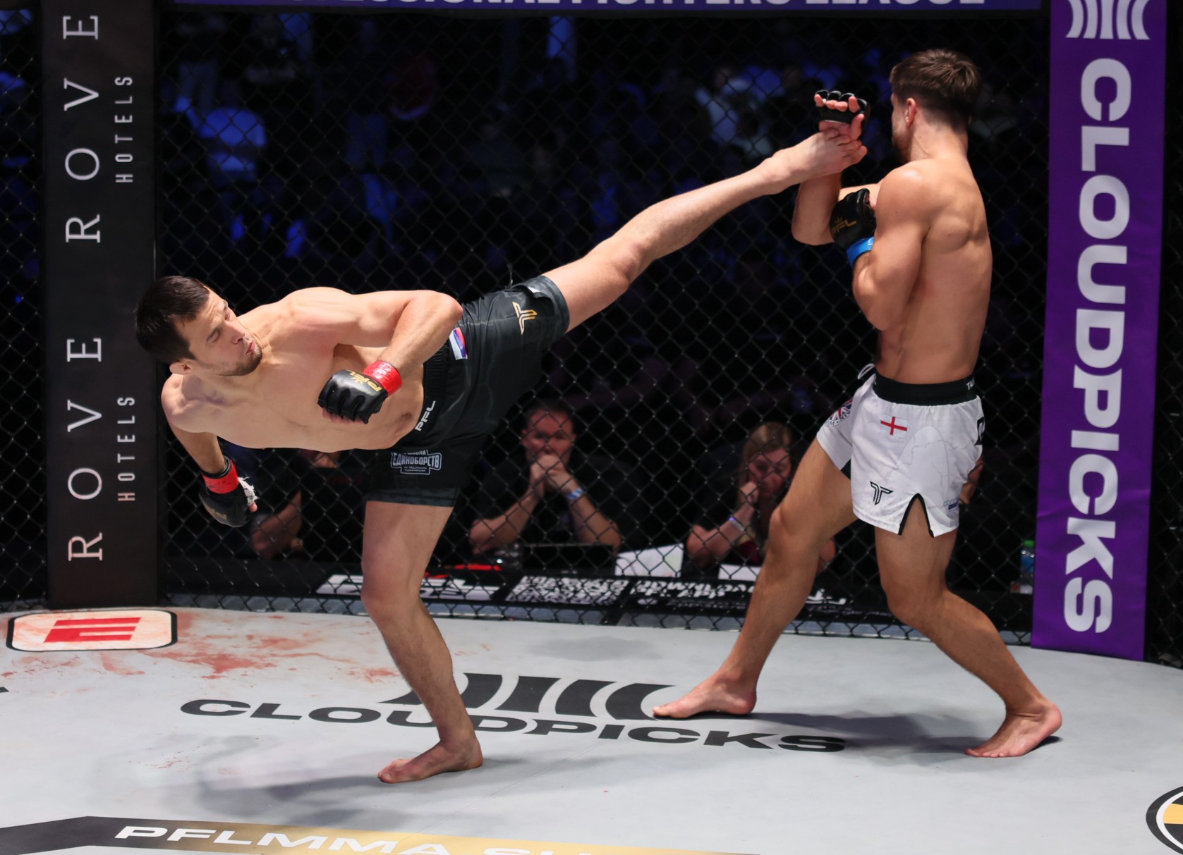 Another Nurmagomedov Statement as Usman Stops Davis to Defend PFL Belt