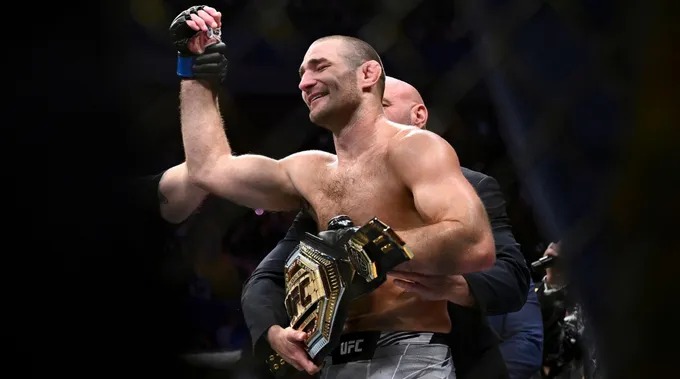 Strickland Confident He'll Get Title Shot Against Chimaev After a Win ...