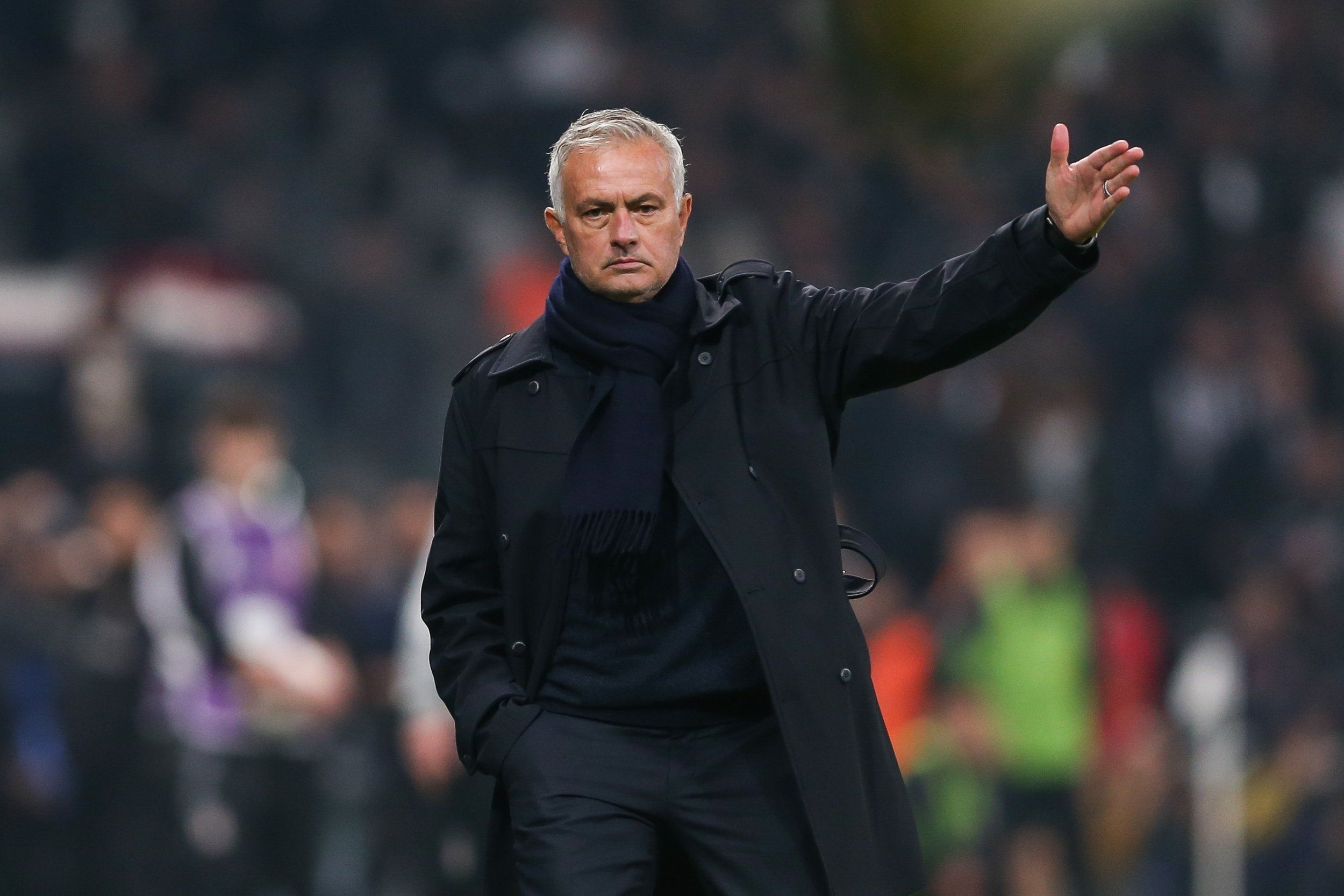 Diario AS: Mourinho Doesn't Want to Sign Star Players for Real Madrid