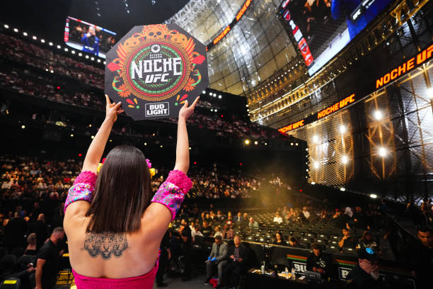 Best Photos From the “Noche” Event at The Sphere in Las Vegas