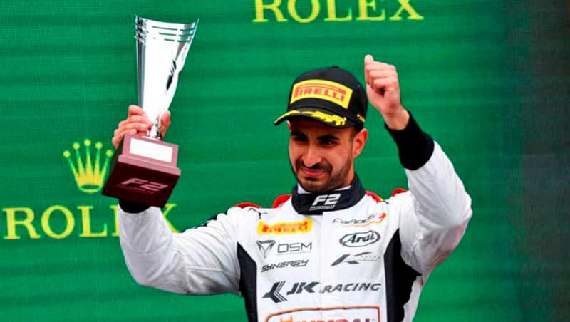 Indian Driver Maini Named Reserve Driver for Alpine F1 Team 2025